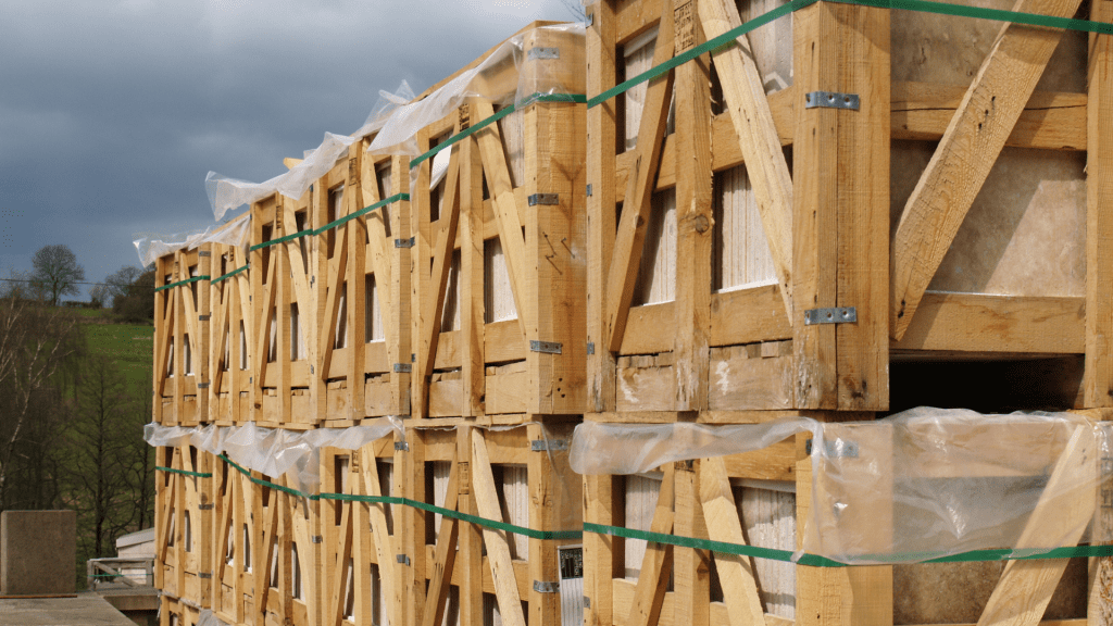 Keunggulan Penggunaan Packing Kayu Yang Perlu Kamu Ketahui! - SDS Express